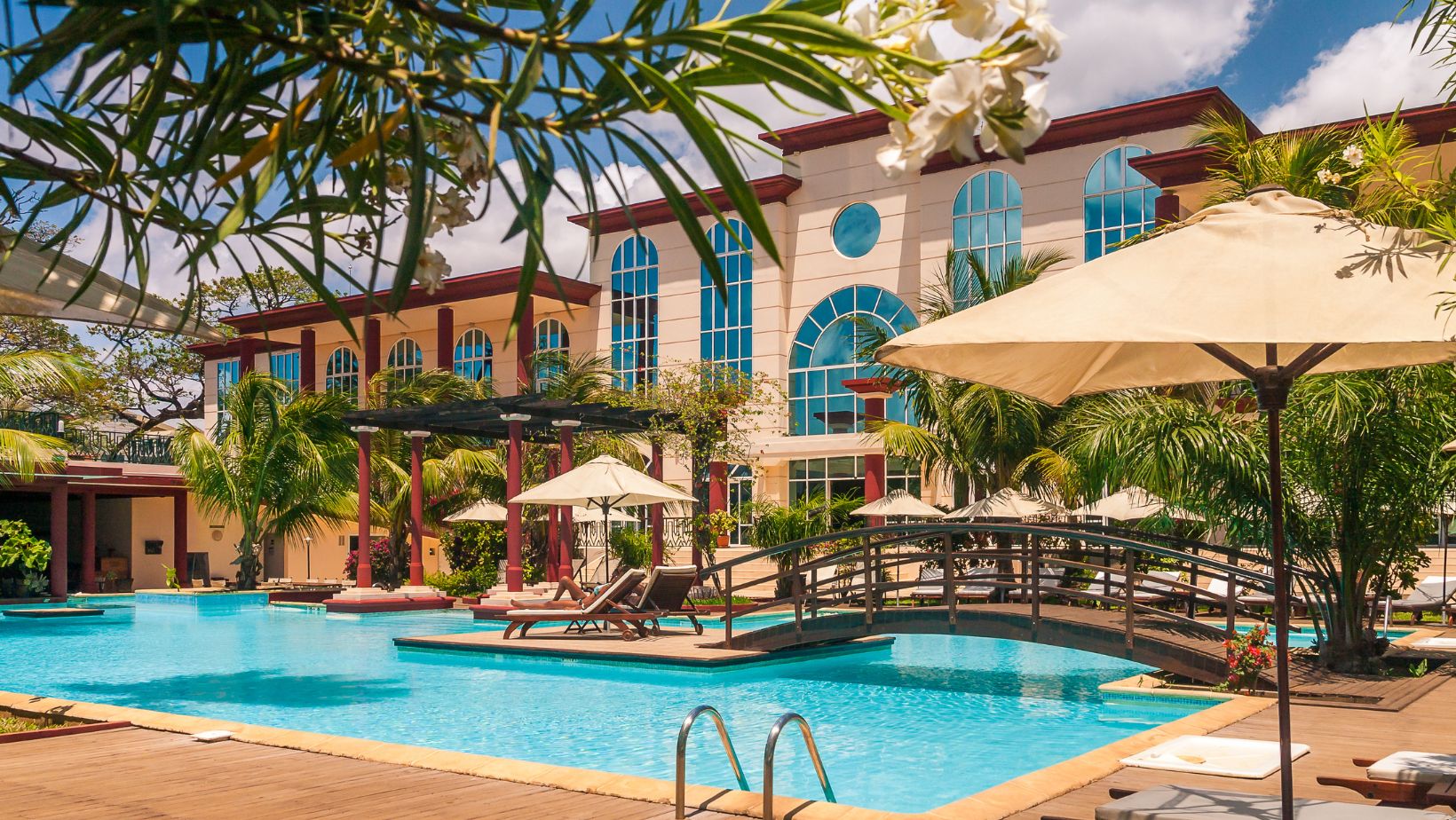 Top Entertainment Activities in Hotels: Fun Experiences for Every ...